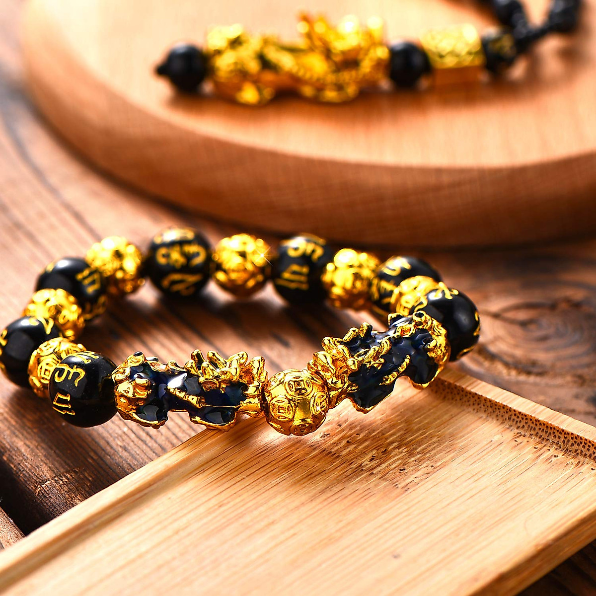 4 Pieces Feng Shui Pi Xiu Pi Yao Bracelet Necklace Set, Adjustable Feng Shui Lucky Nafu Wealth Necklaces Black Bead Bracelet with Hand Carved Amulet Bead (Six Thermochromism)