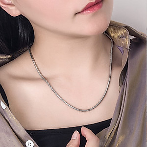 Meilanduo 925 Sterling Silver 3mm Round Snake Necklace, Delicate Dainty Snake Necklace, Sizes 18" to 30" Inch for Women & Men (28", Silver-Tone)