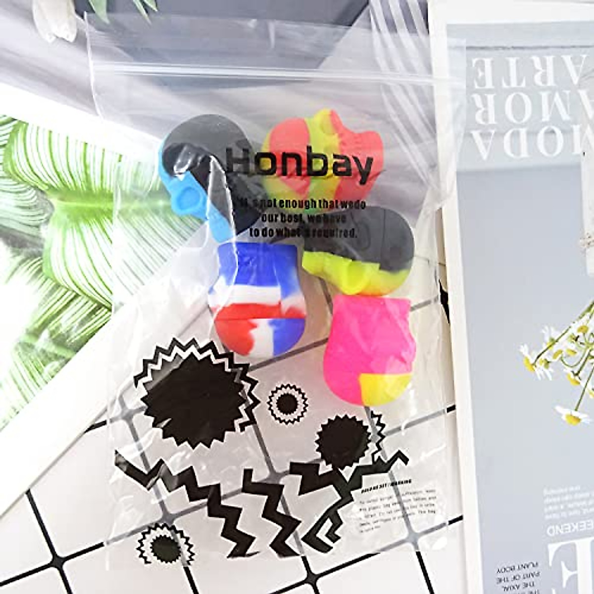 Honbay 5PCS Silicone Skull Shape Wax Concentrate Containers Non-Stick Silicone Oil Storage Jar Mini Container for Multi Use (3ml)