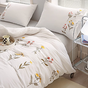 Move Over White Flower Pillow Cases Set of 2 Embroidery Flower Pillowcases King Size White Pastoral Pillow Covers Soft Washed Microfiber Girls Pink Yellow Flower Pillow Cases for Bedroom Decor