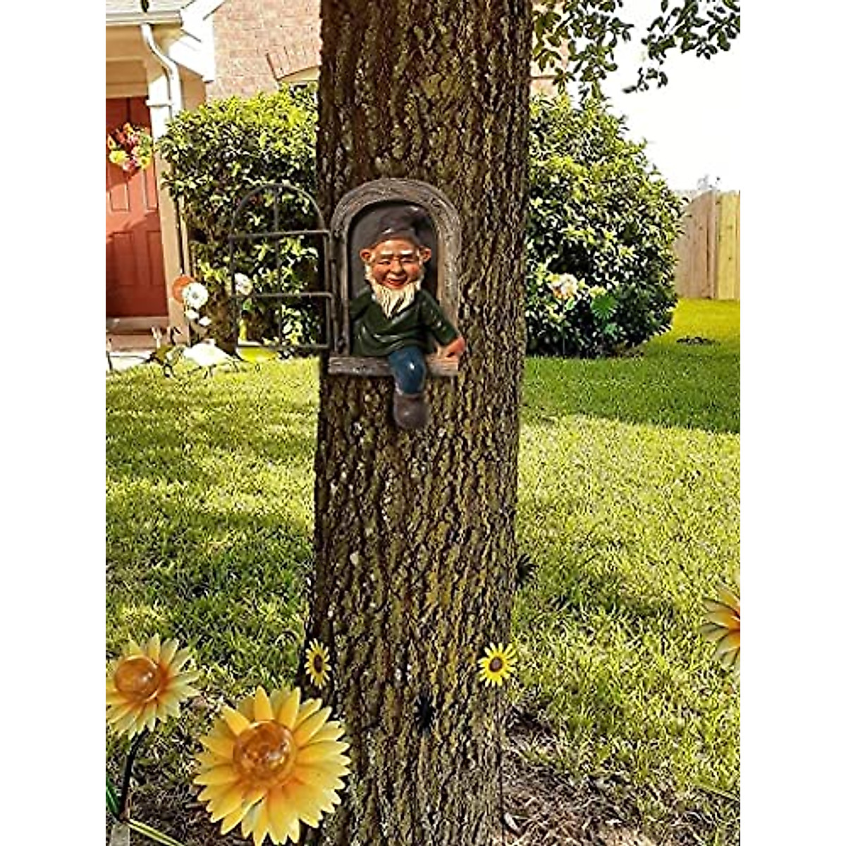 INNOLITES Elf Out The Door Tree Hugger Garden Gnome Statue, Garden Peeker Yard Art unimaginable Tree Sculpture Garden Decoration(Garden Gnomes)(Garden gnome A)