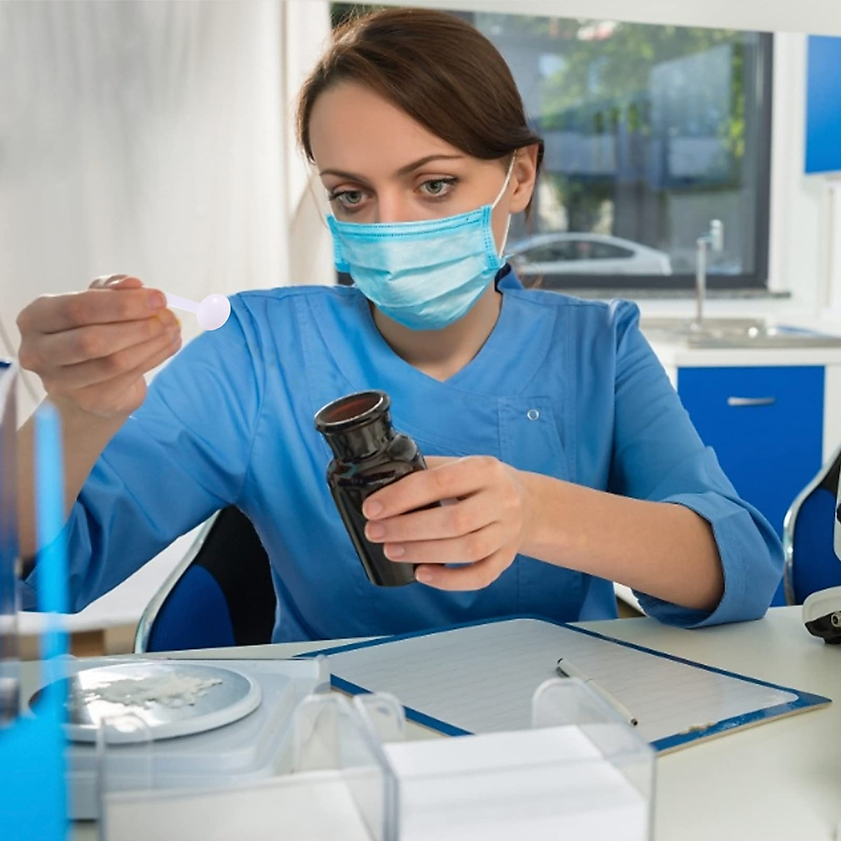 100pcs Micro Labs Liquid Measuring 1 Gram Static Plastic Tiny Scoop for Home Laboratory Kitchen