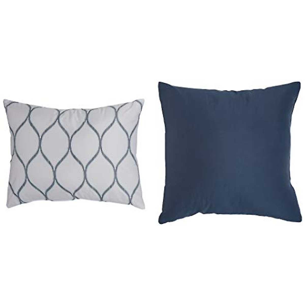 Amazon Basics 10-Piece Bed-in-a-Bag - Soft, Easy-Wash Microfiber - Full/Queen, Sea Foam Medallion