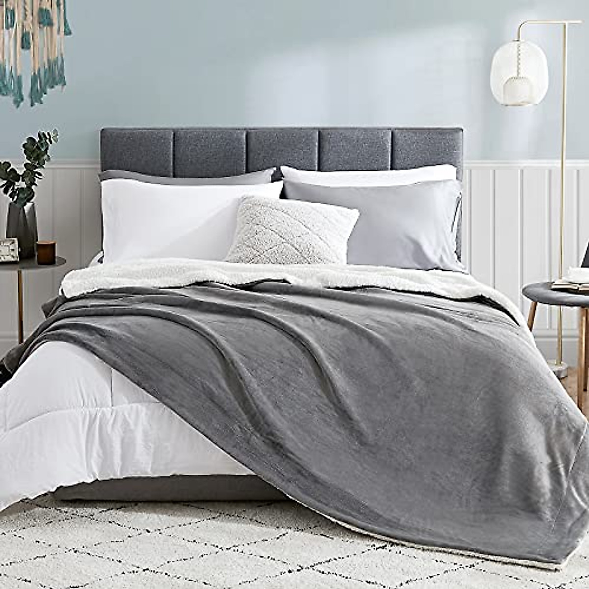 EHEYCIGA Sherpa Blanket Twin Size - Fuzzy Sherpa Fleece Blanket Twin Size Super Soft Plush Blanket, Thick Winter Blanket, Grey, 60x80 Inches