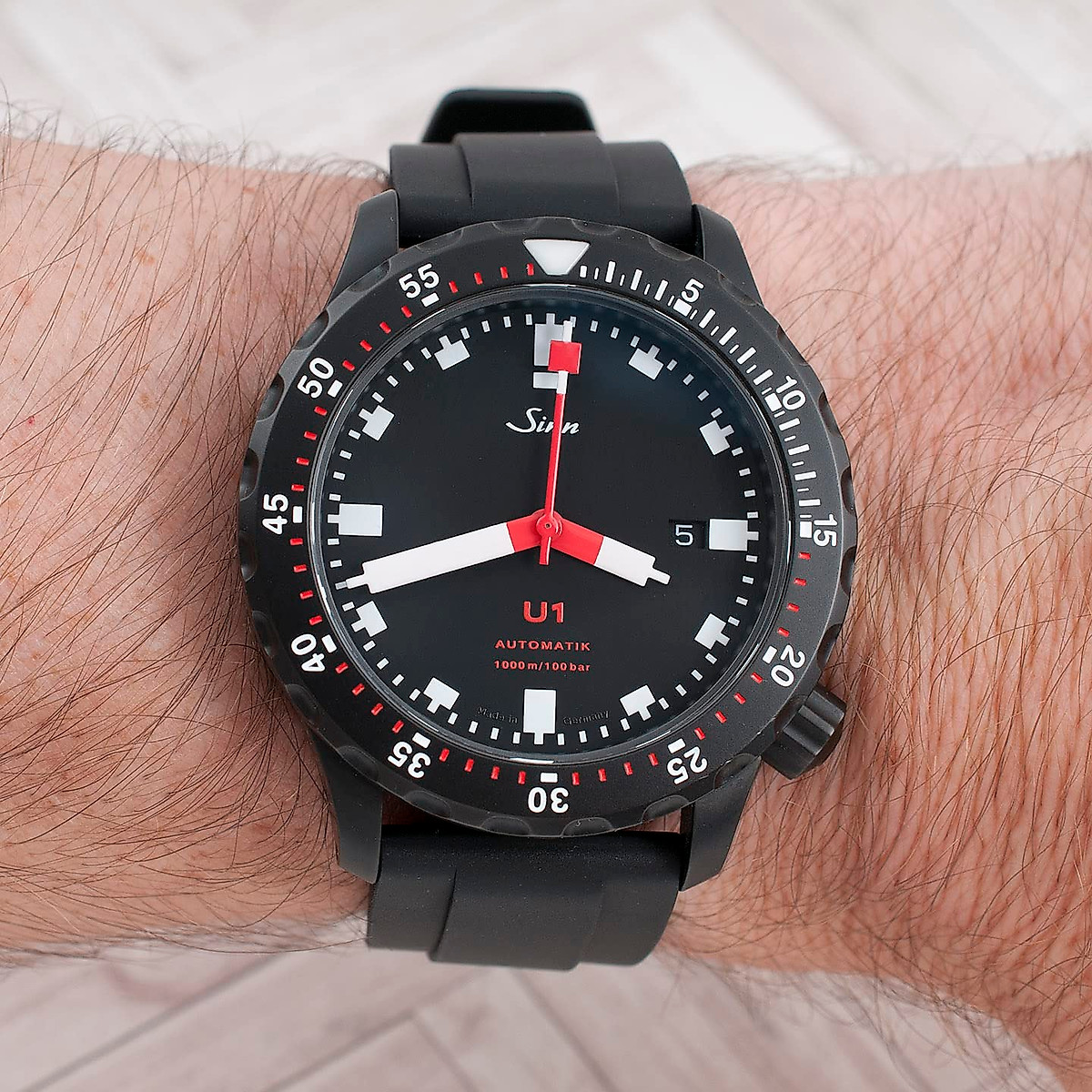 StrapHabit Quick Release Rubber Watch Strap Band FKM 20mm 22mm 24mm (Black, 22mm)