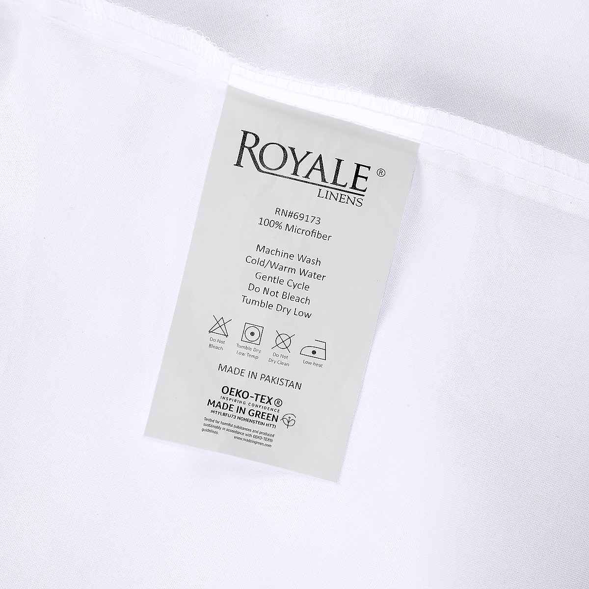 Royale Linens Full Flat Sheet - Ultra Soft Brushed 1800 Microfiber Flat Sheets Only - Wrinkle Free & Stain Resistant - Hotel Quality Top Sheet for Bed (Full, White)