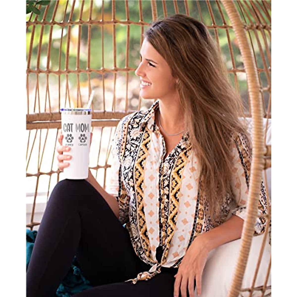 AVITO Personalized Dog Mom Tumbler - 22 oz Tumbler with Lid and Straw - Laser engraved - Stainless Steel - Vacuum Insulated - Cat Mom Gifts for Women - Fur Mama Gifts - Pet Owner Gift