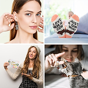 SAIWEILAI ONLINE 6 Pieces Highland Cow Gifts Set for Women Cow Lovers 16oz Glass Cups Just a Girl Who Loves Highland Cow Makeup Bag Cow Socks Keychain Earrings and Gift Box for Women Mom Sister Gift