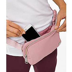 Lululemon Everywhere Belt Bag, 1L (Pink Taupe)