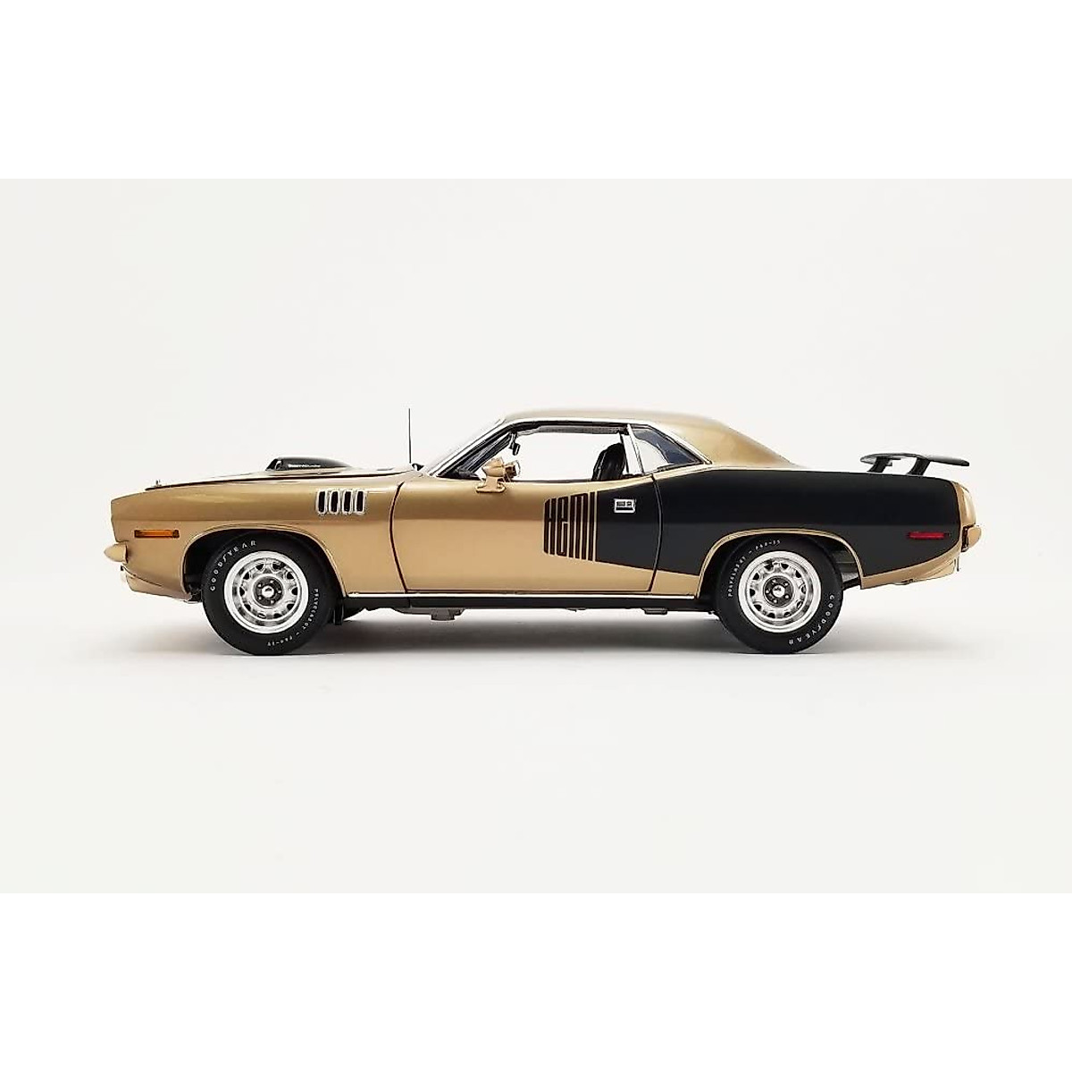 ModelToyCars 1971 Plymouth Hemi Barracuda, Gold Leaf with Black - Acme A1806126-1/18 Scale Diecast Car