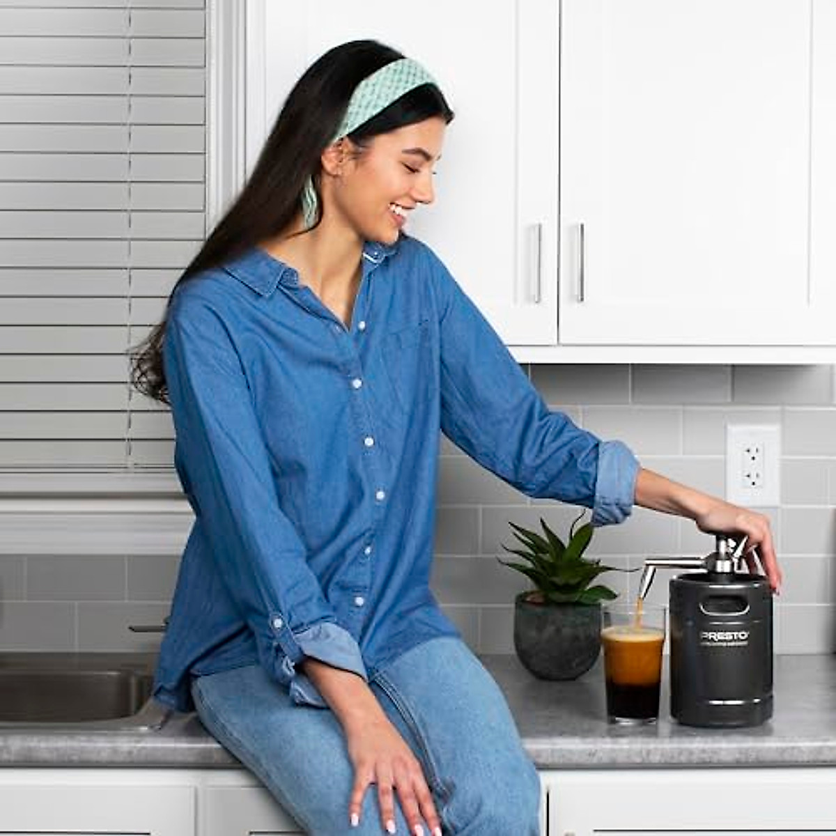 Presto 02939 Cold Brew Nitro Coffee Dispenser, 48 ounces