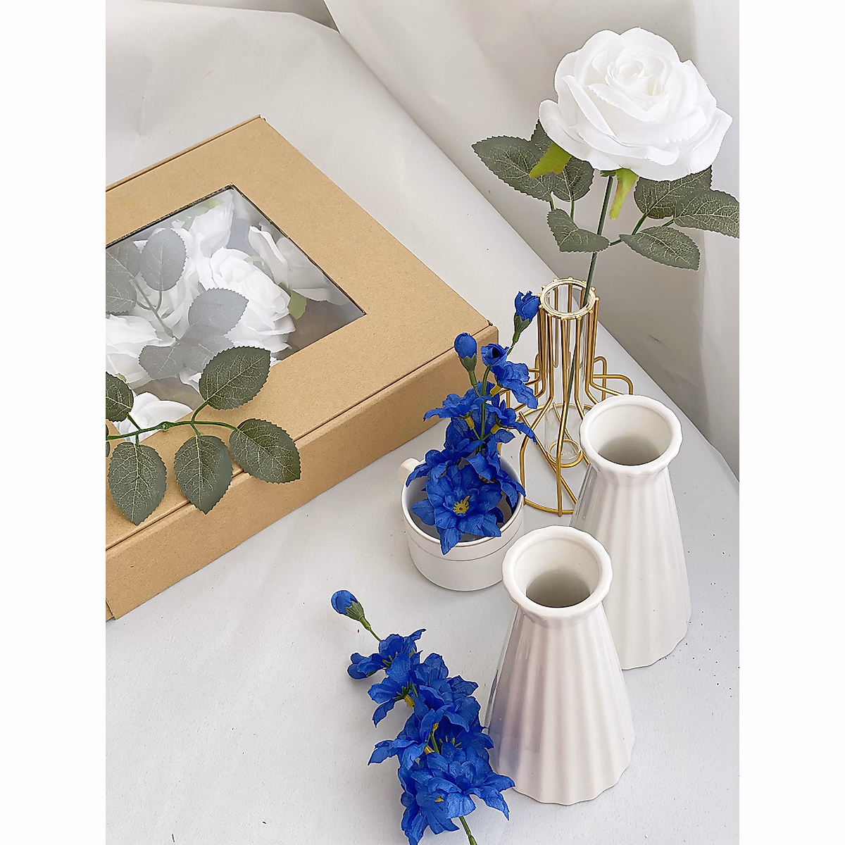 DSforG 25PCS White Flowers Silk Rose Artificial Flowers Real Touch Fake Rose w/Stem Faux Flowers Gift Box for Weddings Parties Floral Arrangements Arrangements Party Tables Decorations