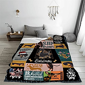 Xoqan Cute Dachshund Dog Soft Fuzzy Flannel Hooded Blanket Women Men Cozy Microfiber Luxury Plush Throws for Bedding Couch Travel Camping Gift 40"x30"for Pet