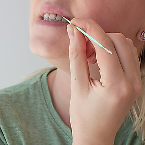 200pcs Double-Head Toothpicks Soft Plastic Oral Care Interdental Floss Cleaners Floss Picks,Braces flossers,Floss for Braces,Floss Sticks for Adults(Sky-Blue)