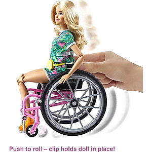 Barbie Fashionistas Doll #165 with Wheelchair & Ramp, Wavy Blonde Hair & Tropical-Print Outfit with Accessories (Amazon Exclusive)