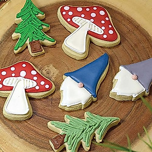 R & M International Enchanted Gnome Set Cookie Cutter, One Size, Gray