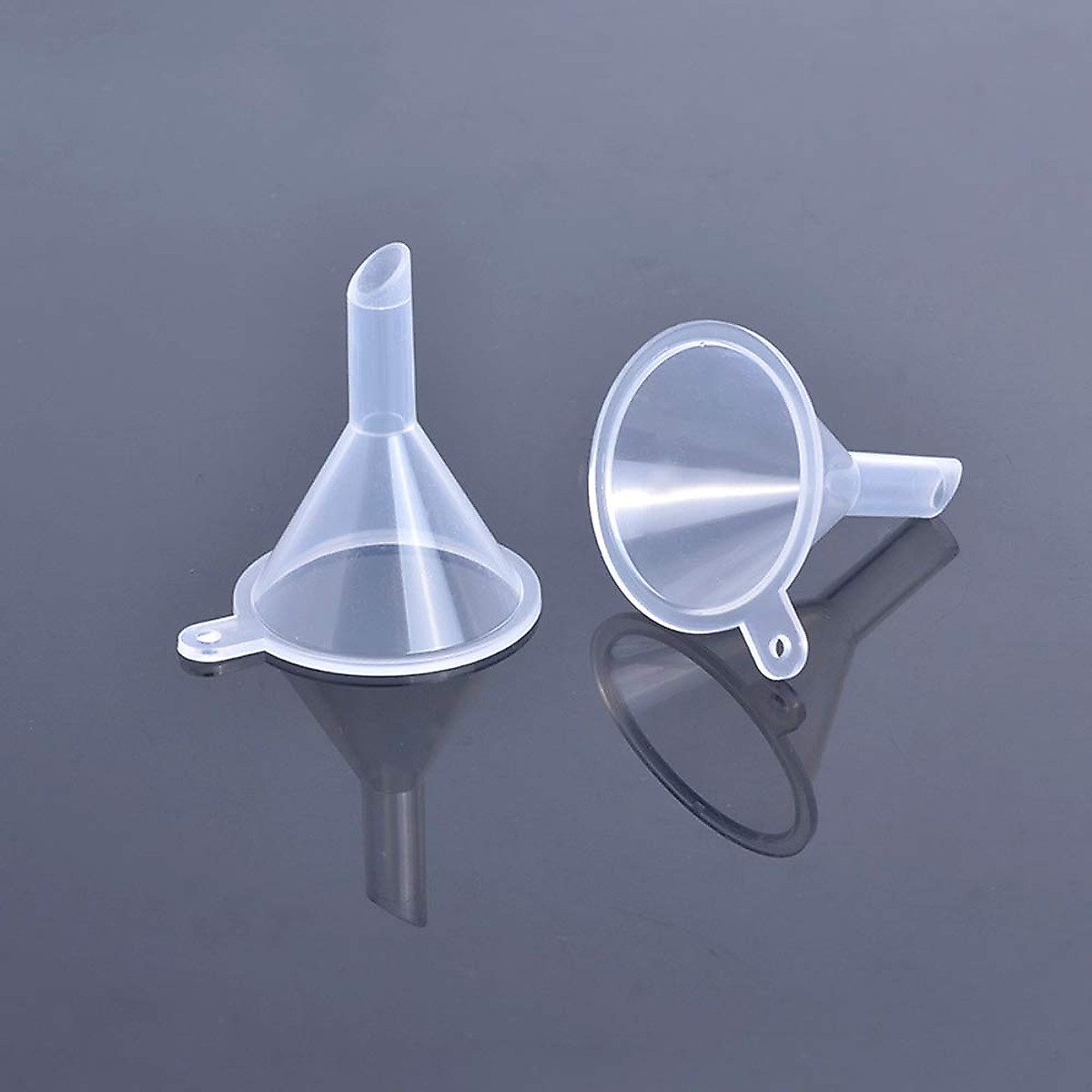 20 Pack Mini Clear Plastic Funnels with 2 Pcs Mini Pipette and Spoon for Filling Small Bottles or Containers Atomizers Perfume Liquid Essential Oils Spice Powder Lab Lotion Craft Spice
