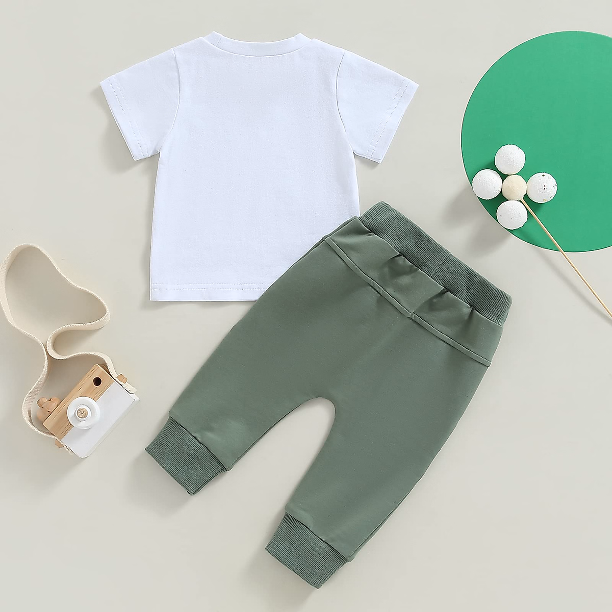 2PCS Infant Toddler Baby Boy St. Patrick 's Day Outfit Set Clover Letter Printed Short Sleeve T-Shirt Tops and Jogger Pants Set (White+Green, 12-18 Months)