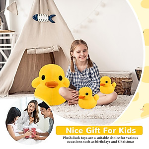 Leyndo 2 Pcs Giant Plush Yellow Duck Soft Stuffed Animal Toy Duck Stuffed Plush Pillow Animal Dolls Huggable Duck Playset Toy for Boys Girls Birthday Gift Party Sofa Decoration (8 Inch)