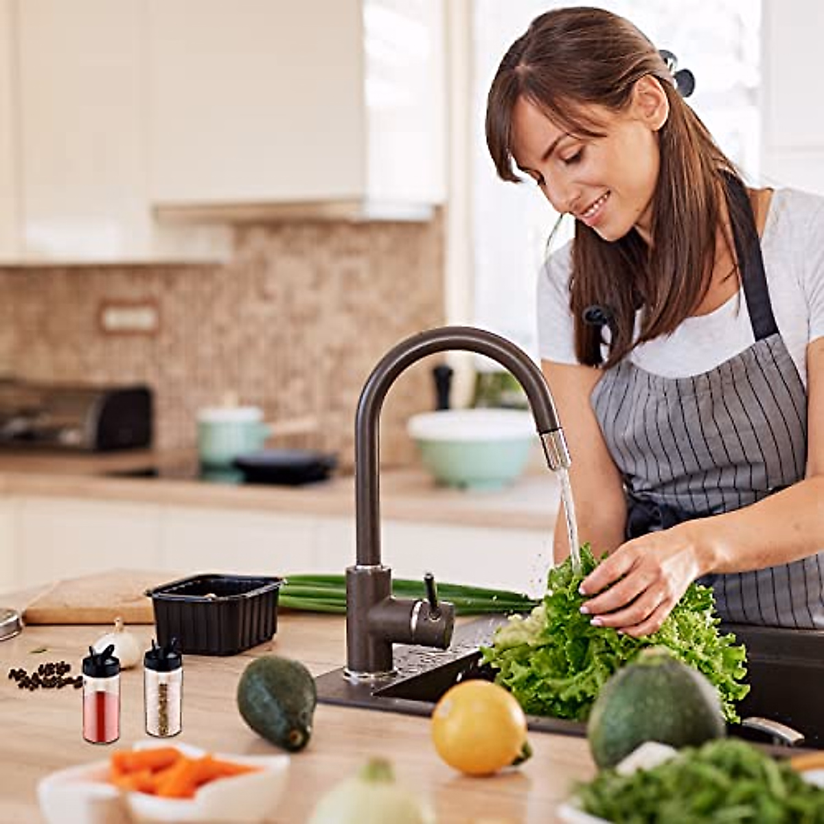 Mimorou 40 Pack Plastic Spice Jar with Shaker Seasoning Containers 3.5 oz Container Black Lids Jars for Kitchen Storing Powder