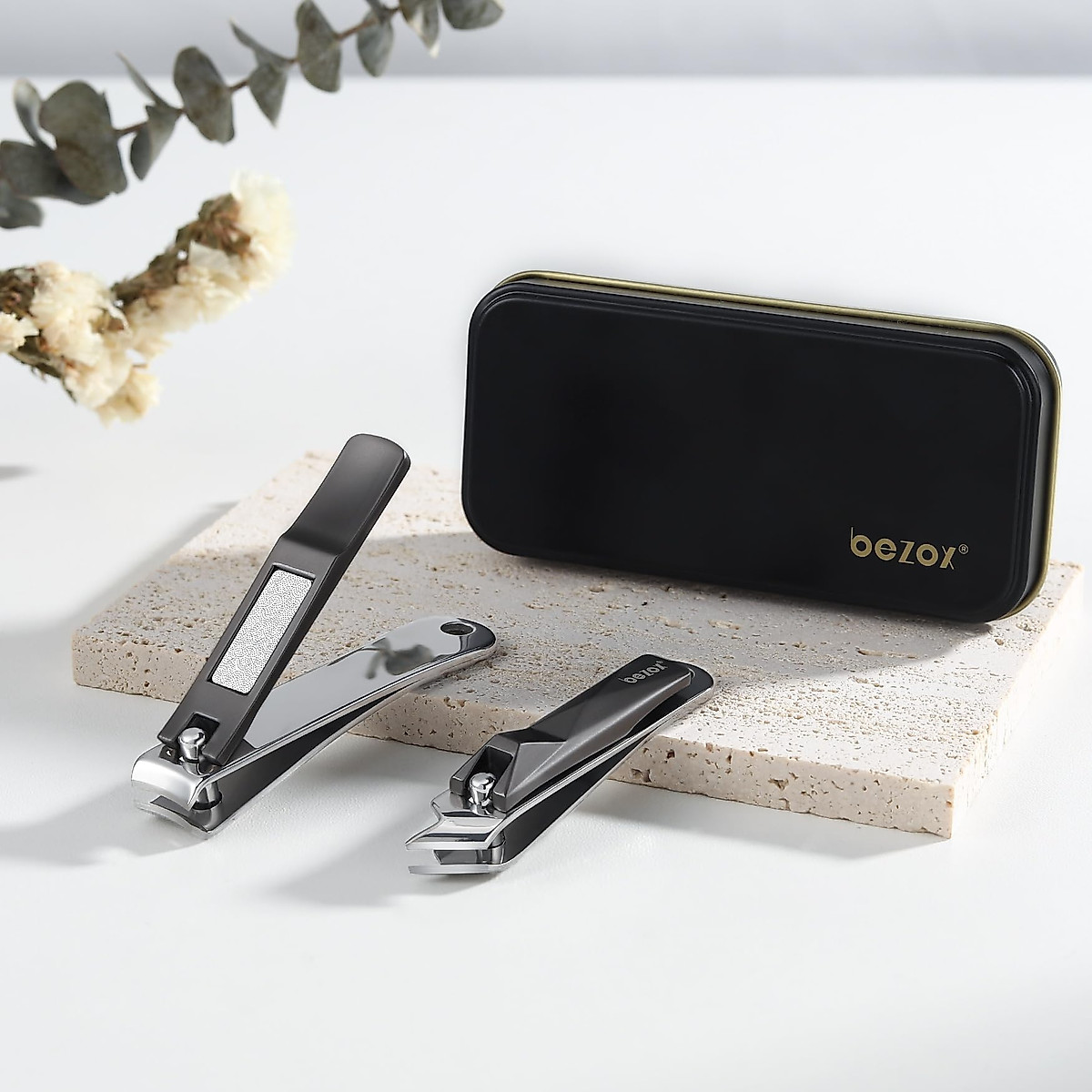 BEZOX Fingernail Clipper - Stylish Nail Cutters for Men and Women, corta uñas Ingrown Nail Clipper - Travel Nail Trimmer with Tin Case