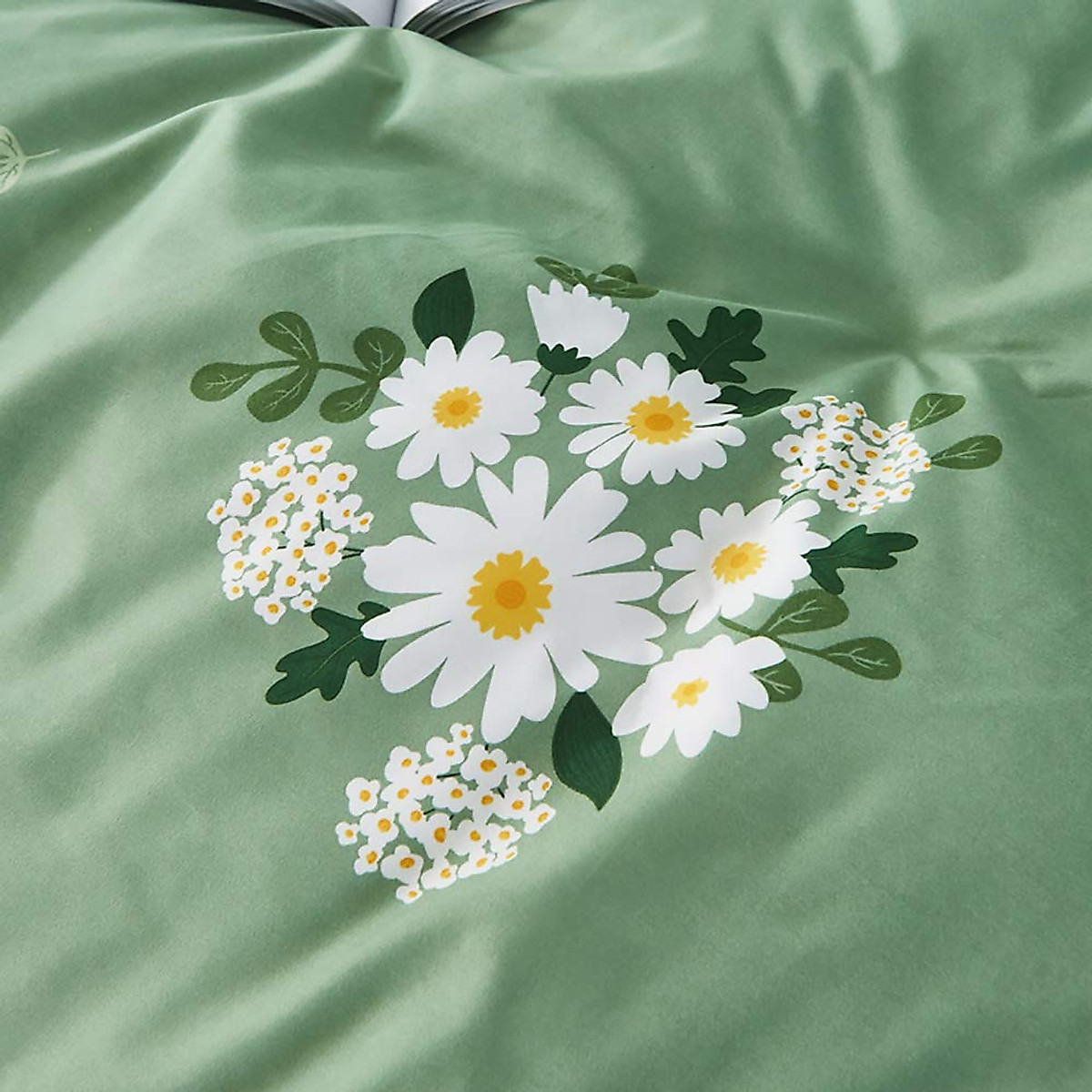 JORMEY Duvet Cover Full Chrysanthemum, All Season 3 Pieces Soft and Lightweight Quilt Cover Green Bedding Set, 1 Duvet Cover and 2 Pillow Shams, Zipper Closure (80” x 90”)