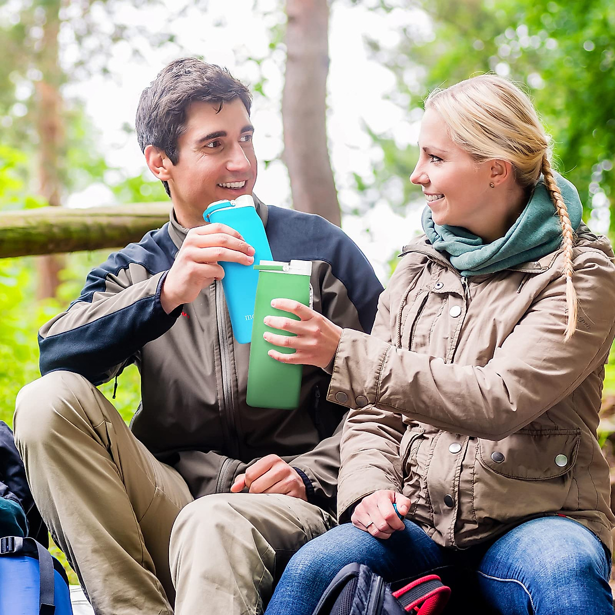mountop Collapsible Water Bottle, Portable Food Grade Silicone Foldable Travel Reusable Leak Proof Water Bottles for Traveling Running Fitness BPA Free, 20oz, Blue
