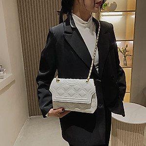 Small Square Bag Winter Diamond Lattice Shoulder Bag Chain Crossbody Bag PU Handbags and Purses Female (White crossbody bag)