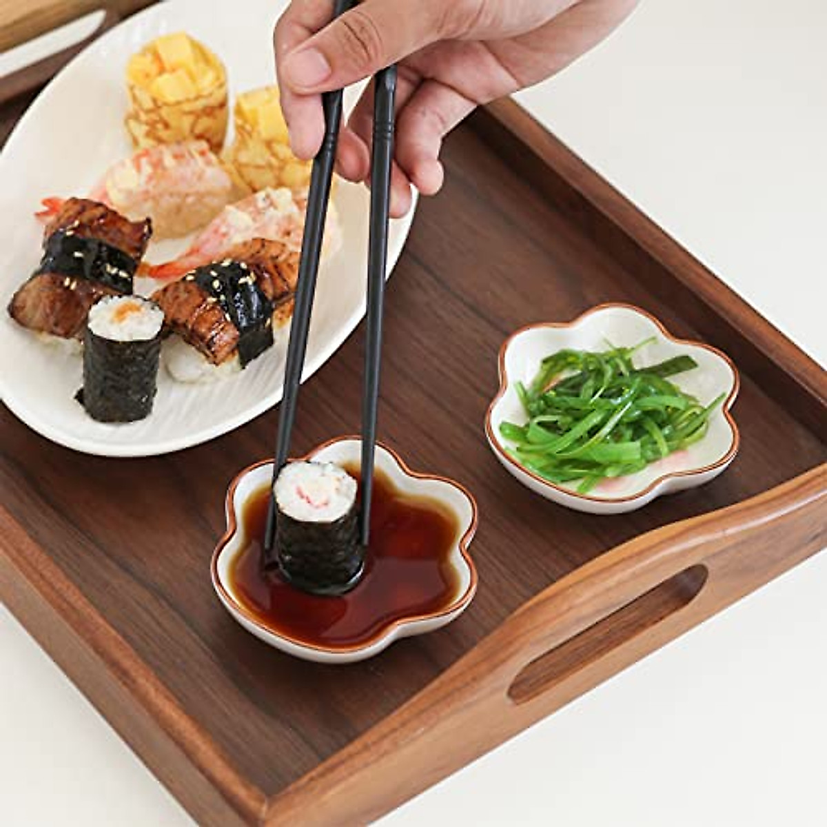 WUYIAZHI Cat Paw Shaped Soy Sauce Dishes, Cute Ceramic Dipping Sauce Cups, Mini Dipping Bowls 2 Ounces, Set of 8