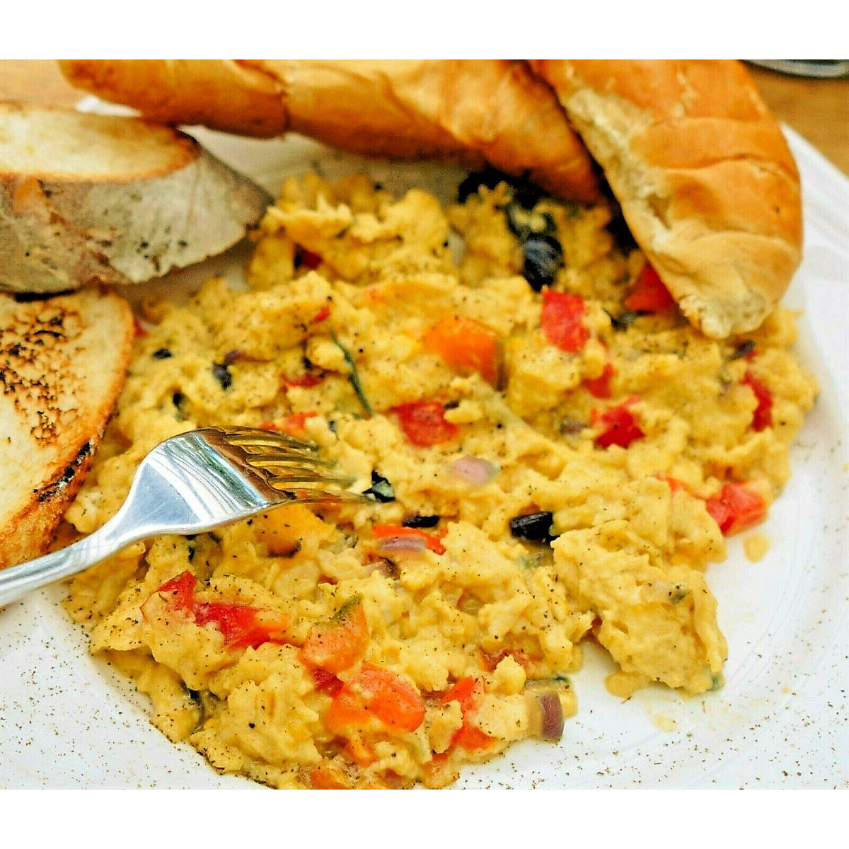 2 POUNDS (32 OZ) Cage-Free Powdered Whole Eggs, WHY PAY MORE? Freshest Eggs, Made in the USA, Makes 70 Large Eggs, 1 INGREDIENT - EGGS! FARM FRESH, NON GMO, ALL NATURAL, RESEALABLE POUCH