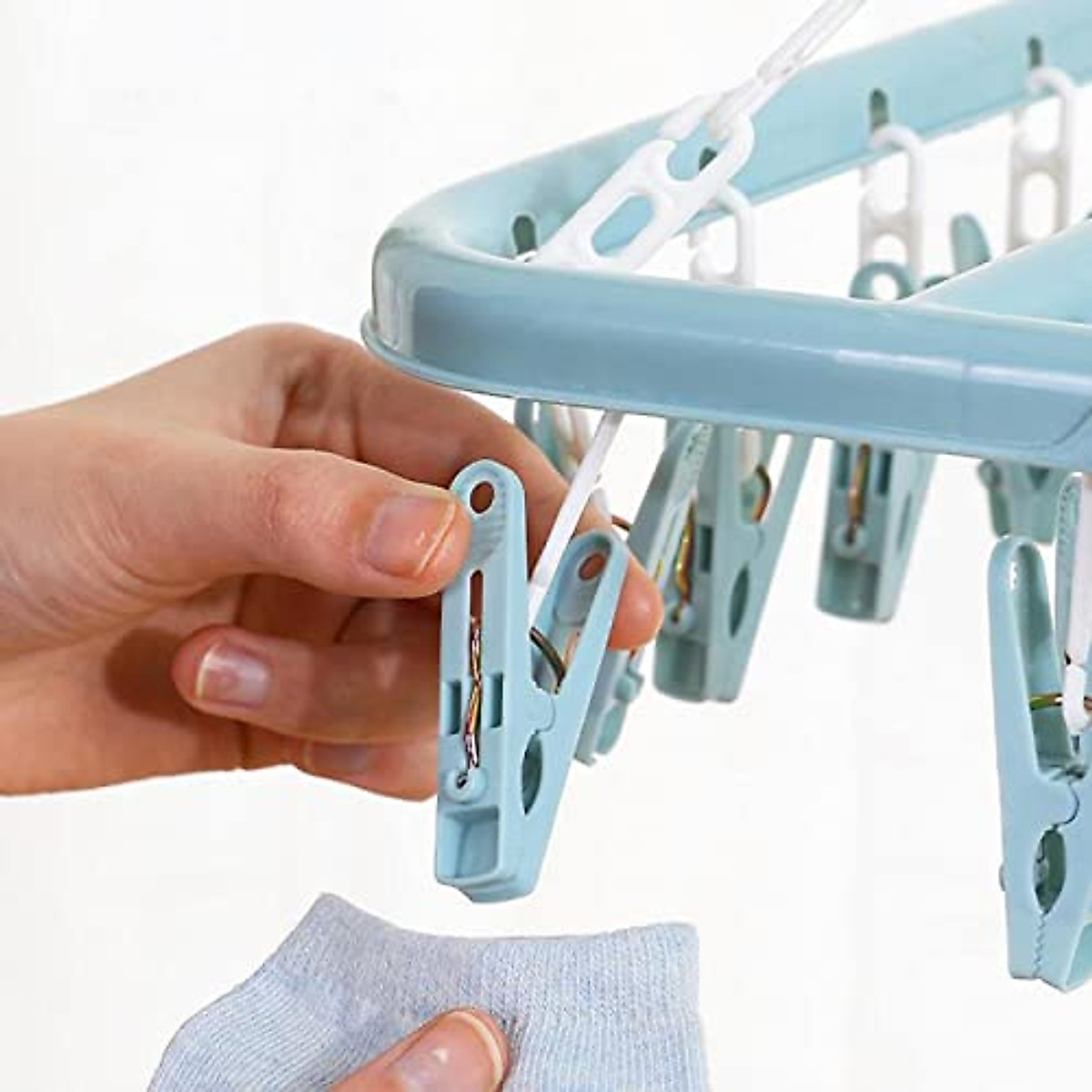2 Pack Clothes Drying Hanger with 32 Clips, Clothes Drying Rack, Foldable Laundry Clip Hanger, Underwear Hangers for Drying, Drip Drying Rack for Drying Socks Lingerie Baby Clothes Towels Bras