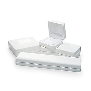 Timeless Love 1/10 CTTW Diamond Heart & Key Pendant Set in Sterling Silver with Gold Plating, Necklace with 18" Chain, Dainty Jewelry for Women, Luxury Fashion Pendant Necklaces for Women or Girls