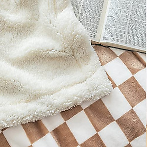 LOMAO Sherpa Throw Blanket Fleece Blanket with Checkered Pattern Soft Thick Blanket for Couch, Bed, Sofa Luxurious Warm and Cozy for All Seasons (Khaki, 51"x63")