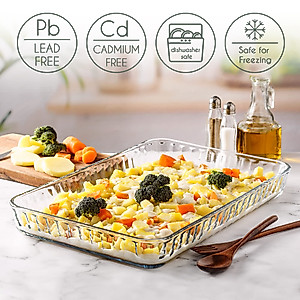Borosilicate Glass Baking Dish for Oven, Casserole Dish, Heat Resistant Glass Ovenware, 16 in x 11 in Rectangular Baking Tray, 2 inches Height and 4-Quart Capacity Glass Cookware