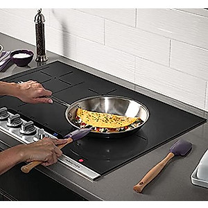 Frigidaire Professional FPIC3077RF 30" ADA Compliant Induction Cooktop with 4 Elements, PowerPlus Induction Technology, SpacePro Bridge Element, and Knob Controls: Stainless Steel