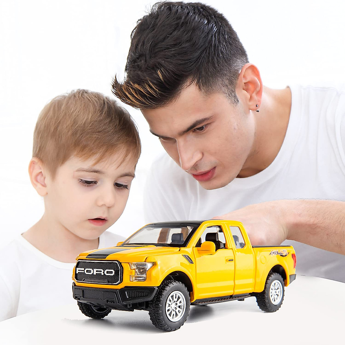 BDTCTK Compatible for 1:32 Ford Raptor F150 Pickup Truck Car Model, Diecast Pull Back Car Toy Car with Sound and Light for Kids Boy Girl, Metal Body, Yellow