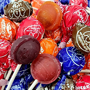 Tootsie Pops - Assorted Flavors - 45 ct bag 28.2 oz - Great Halloween Candy - Cherry, Orange, Strawberry, Grape, and Chocolate Flavors