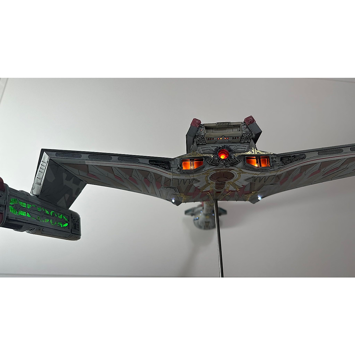 Polar Lights Star Trek 6: The Undiscovered Country Klingon Kronos One 1:350 Scale Model Kit