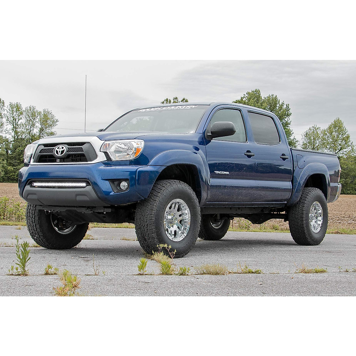 Rough Country 2" Leveling Kit for 05-23 Toyota Tacoma | Anodized Red - 744RED
