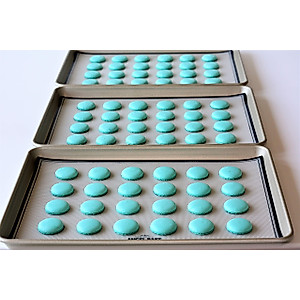 Angel Bake Silicone Mat - Two mats, 0.7 mm thick for even heat distribution and extended durability.