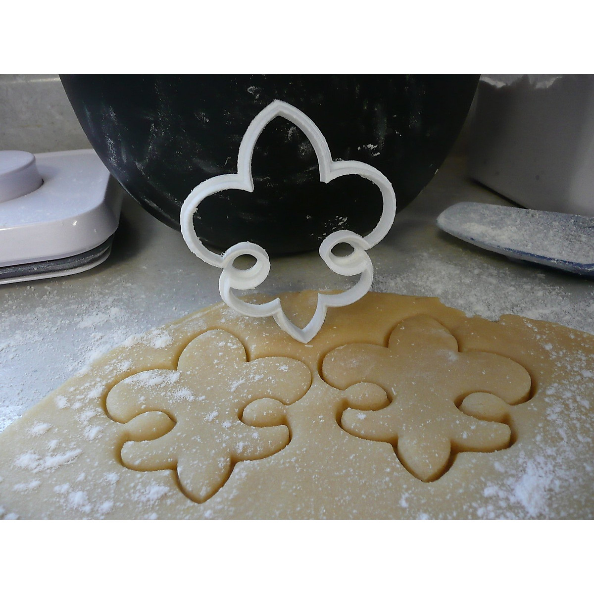 SCOUTS FLEUR DE LIS SHAPE COOKIE CUTTER MADE IN USA PR473