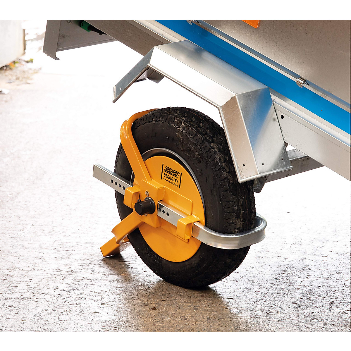 Maypole 8-10 inch Trailer Wheel Clamp, MP9061, Yellow