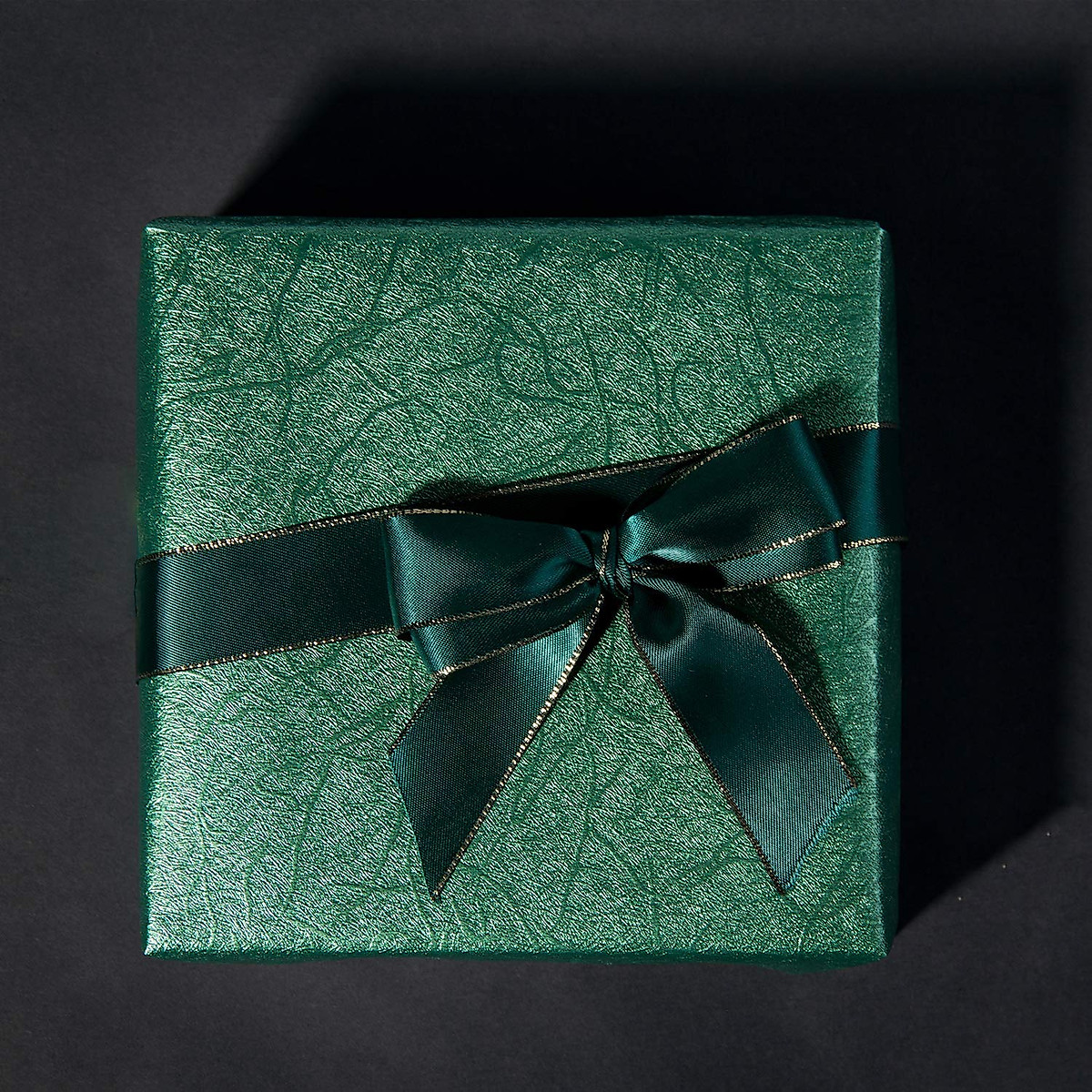 WRAPAHOLIC Wrapping Paper Roll - Reversible Green and Black for Birthday, Holiday, Wedding, Baby Shower Wrap - 30 inch x 16.5 feet