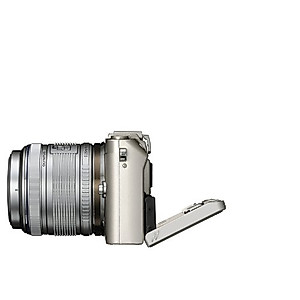 Olympus Mirrorless SLR E-PL6 with M Zuiko Digital 14-42mm Lens (Silver) - International Version