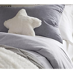 YRXRUS Star Pillows, White Star Shaped Pillow, Throw Pillow Gifts, Cute Christmas Room Decor, Fluffy Faux Rabbit Fur Pillow, 15x15 Inches Ultra Soft Pillow