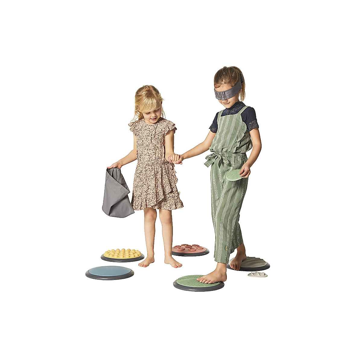 GONGE Tactile Sensory Discs - Set of 10 Textured Stepping Discs, Sensory Exploration, Cognitive Development - Includes Blindfold - Ages 1 and up - Nordic