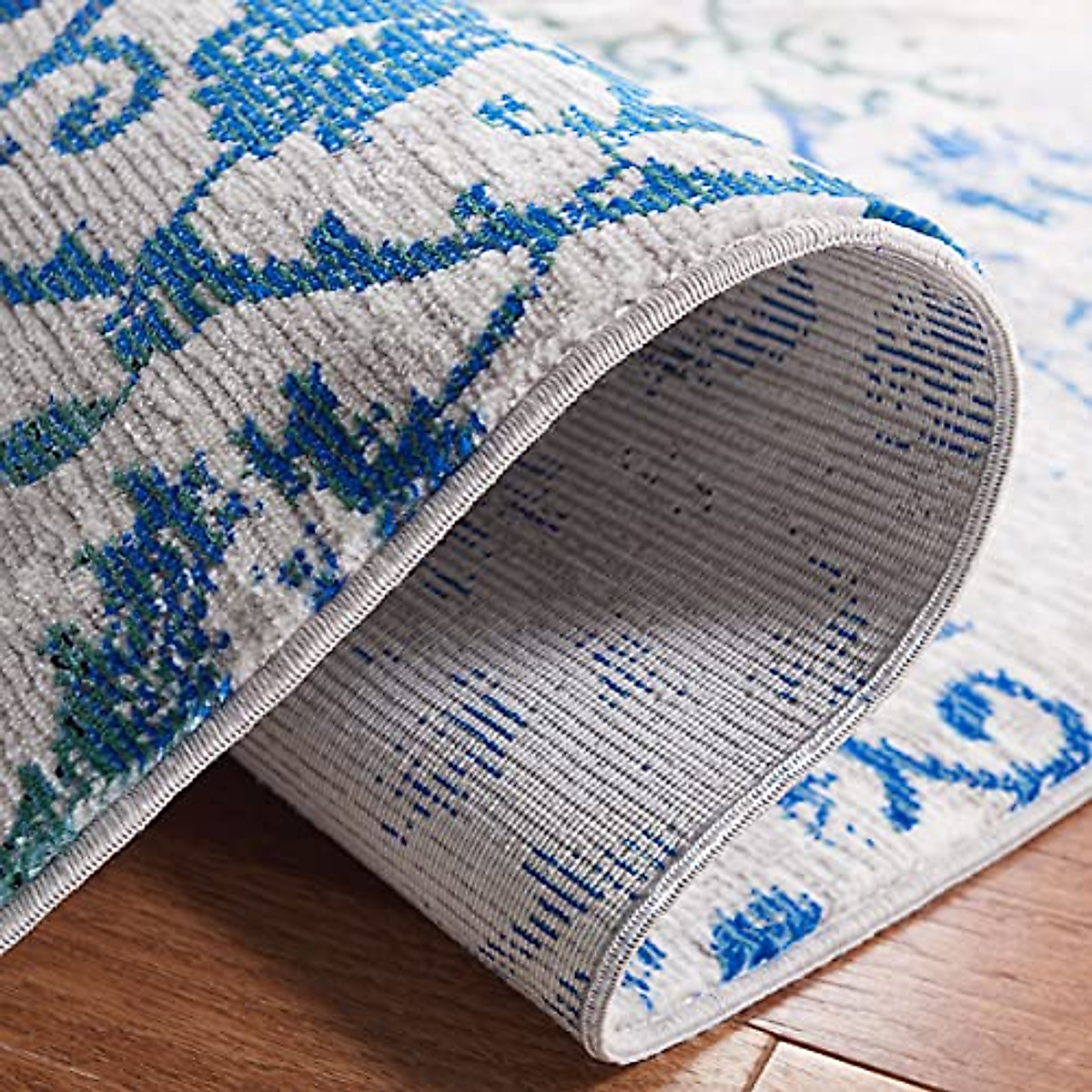 SAFAVIEH Aria Collection Area Rug - 8' x 10', Grey & Green, Boho Floral Damask Distressed Design, Non-Shedding & Easy Care, Ideal for High Traffic Areas in Living Room, Bedroom (ARA134F)