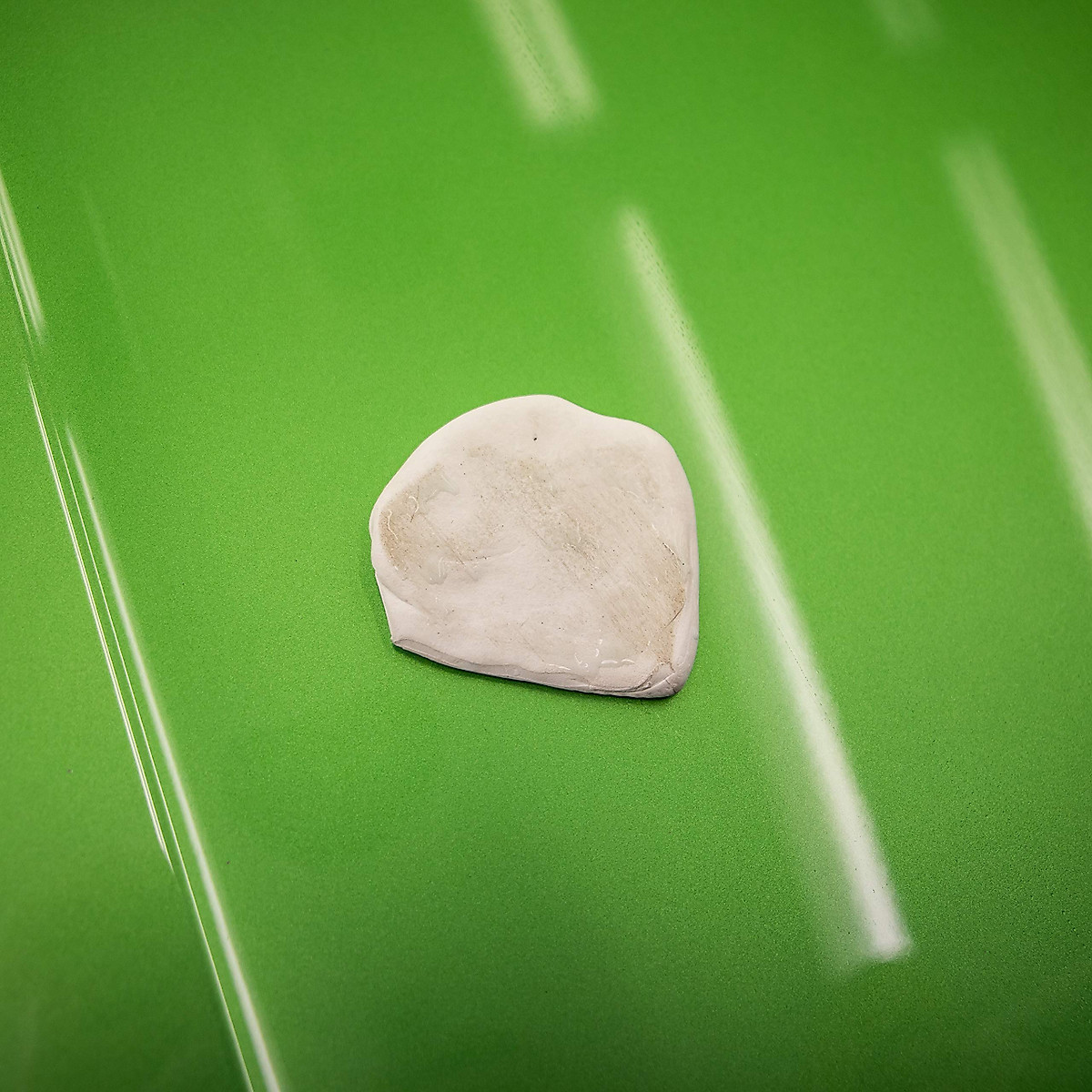 Meguiar's Smooth Surface Clay Kit - Safe and Easy Car Claying for Smooth as Glass Finish - G1016