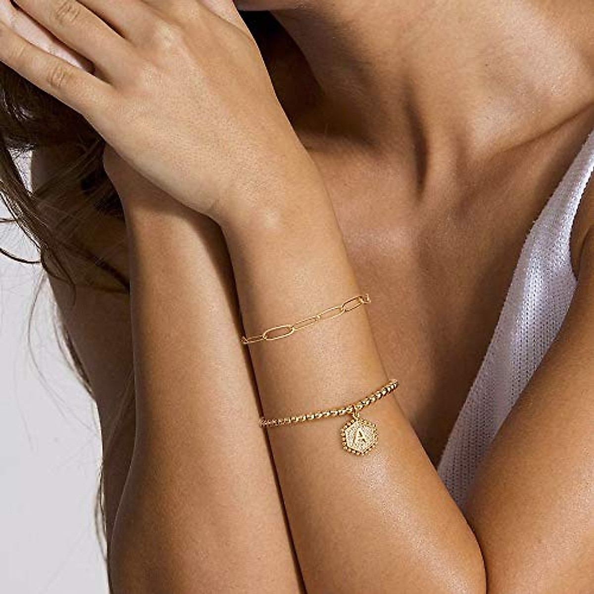 IEFWELL Dainty Gold Bracelets for Women Teen Girls, Initial Bracelets Bead Bracelet Letter K Paperclip Link Bracelets for Her Dainty Gold Bracelets for Women Jewelry