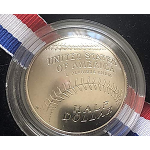 2014 D Baseball Hall Of Fame Comes in original US mint Box Half Dollar Brilliant Uncirculated US mint